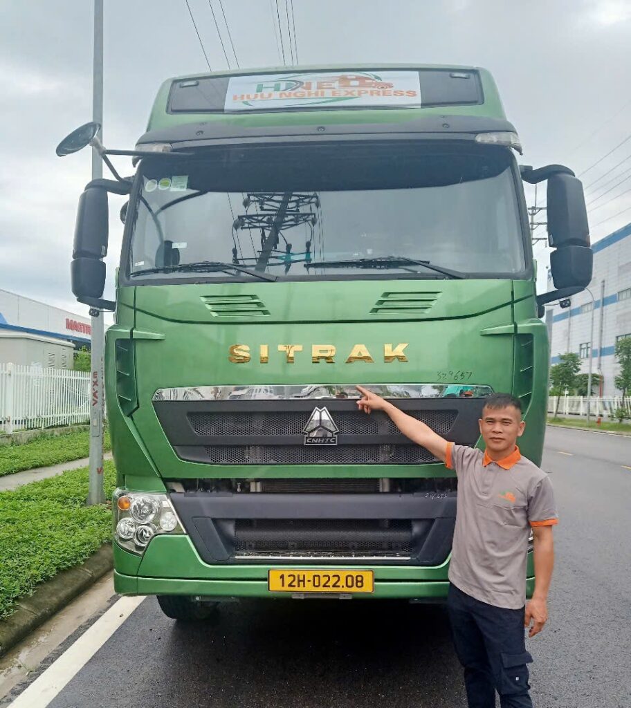 Xe đầu kéo Howo Sitrak 440hp cầu láp – CÔNG TY CỔ PHẦN VẬN TẢI QUỐC TẾ HỮU NGHỊ EXPRESS